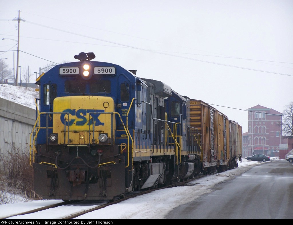 CSXT 5900